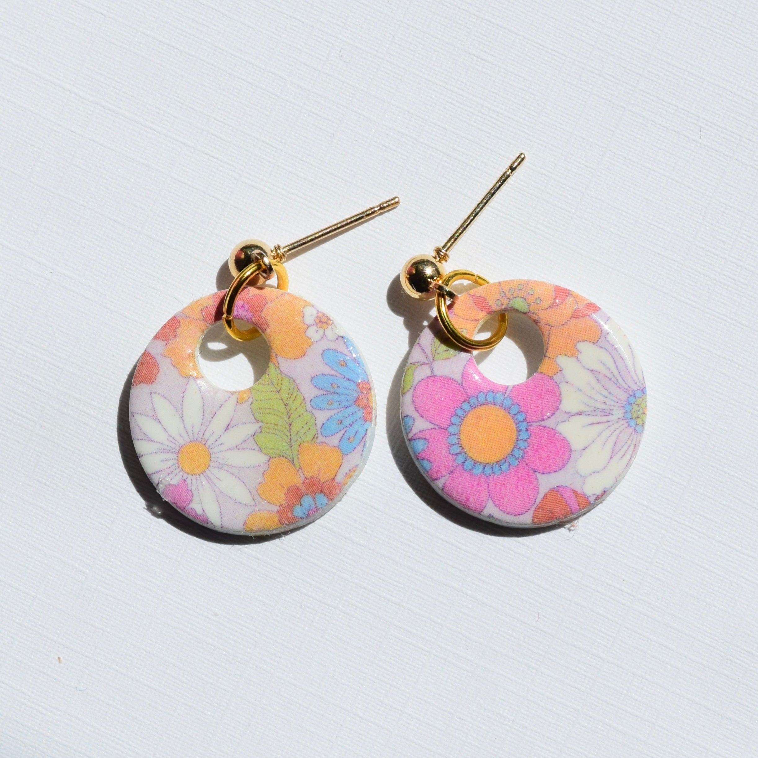 Retro Loops – Lera Creations